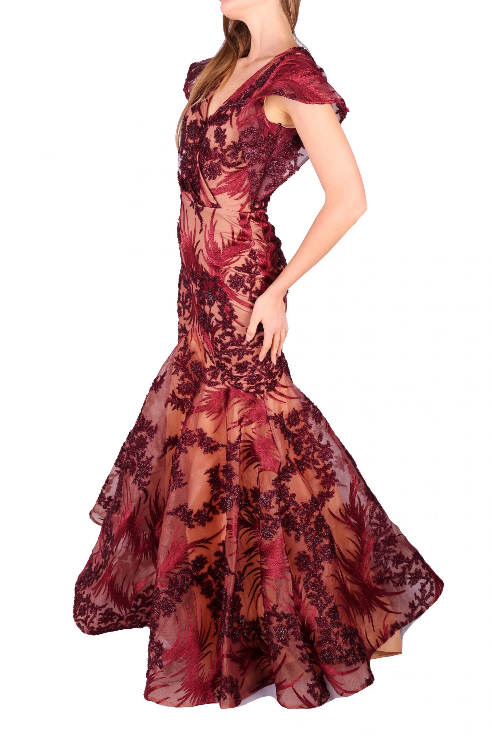 Red Catfish Detailed Dress - Alesayi Fashion