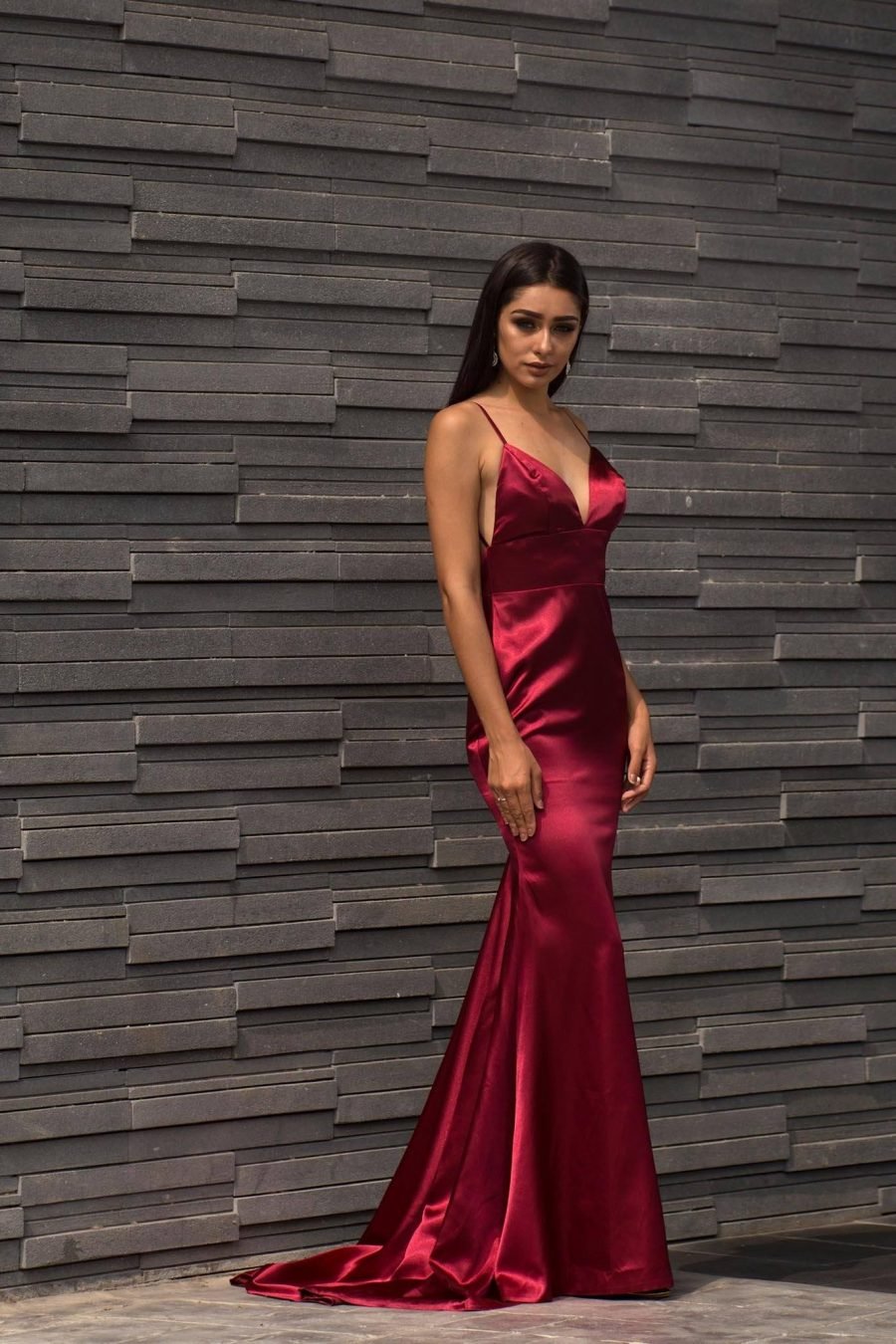 Satin Fabric: Perfect For Your Wedding Gown - Alesayi Fashion